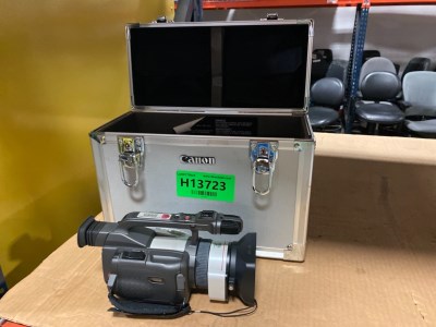 (1) Canon GL1 Video Camera for sale