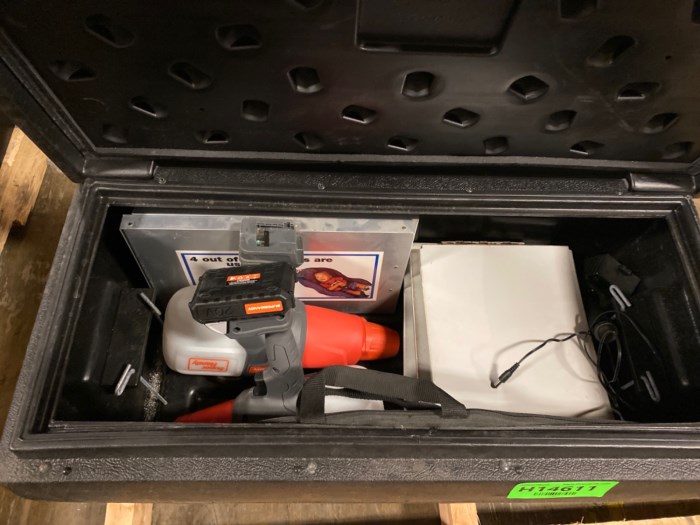 (1) Delta Hopper Lock Box for sale