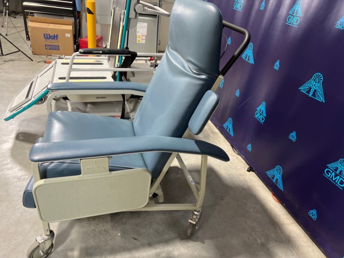 (1) Stryker Stretcher Chair (1) Invacare 3 Position Reclining Chair for ...