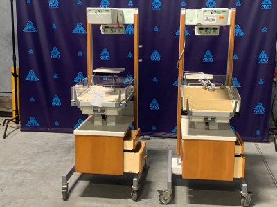 (2) OHMEDA MEDICAL PANDA BABY WARMERS for sale