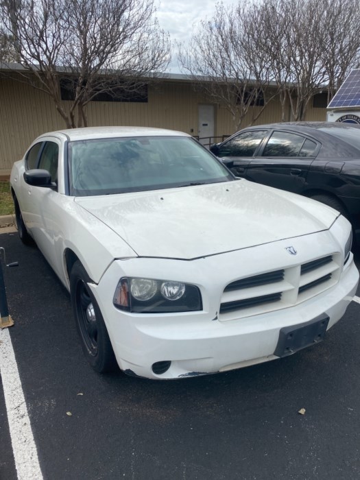 2009 Dodge Charger former police car for sale