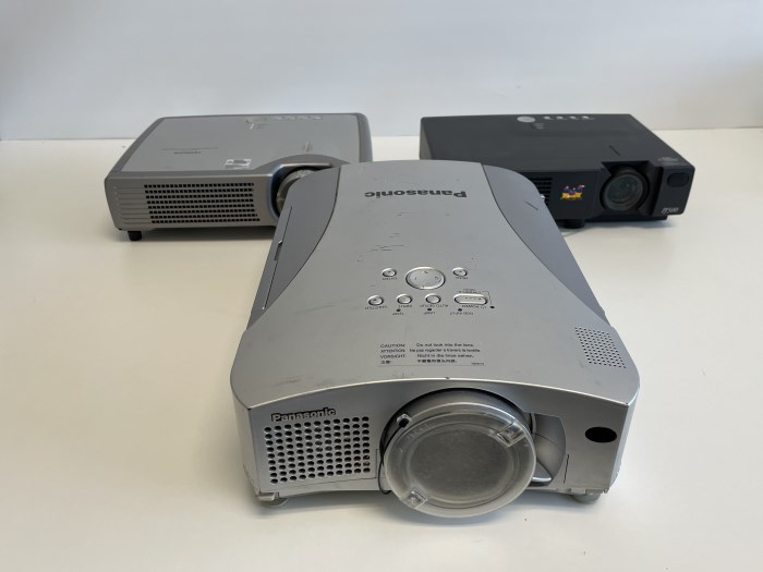22 Units - Hitachi, NEC, Epson, & more Projectors for sale