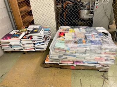 3 Pallets of Assorted Books for sale