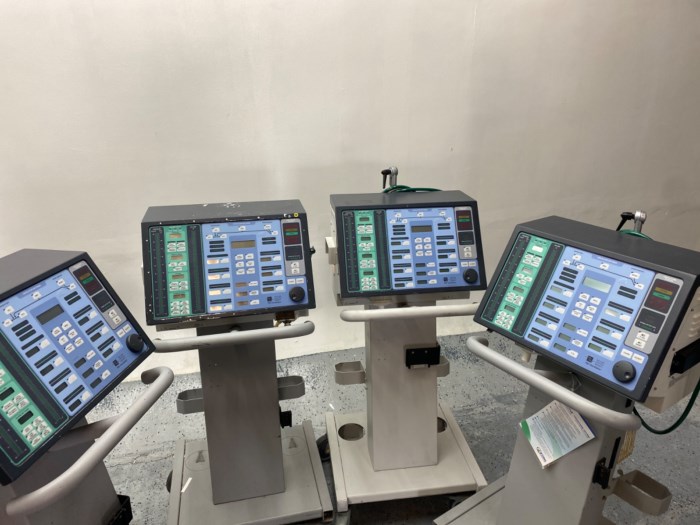 (4) Nellcor Puritan Bennett 760 Ventilator for sale