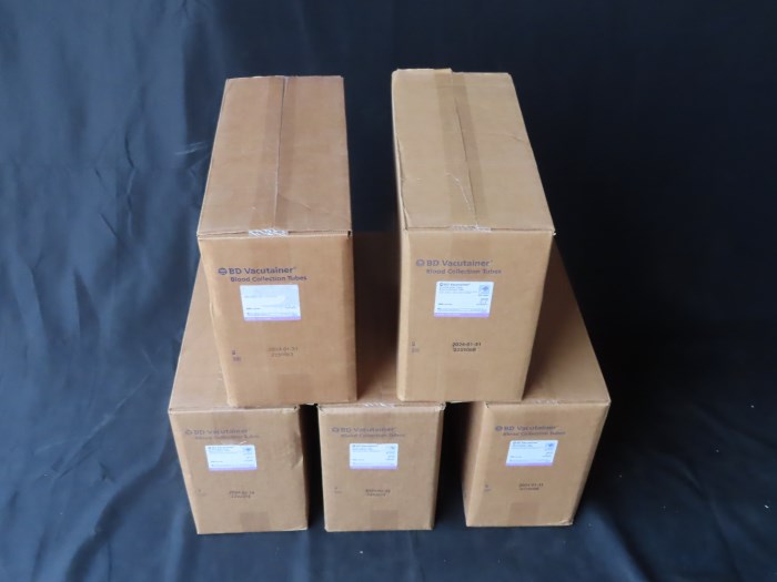 5 CASES OF BD Vacutainer EDTA Tubes REF 367861 for sale