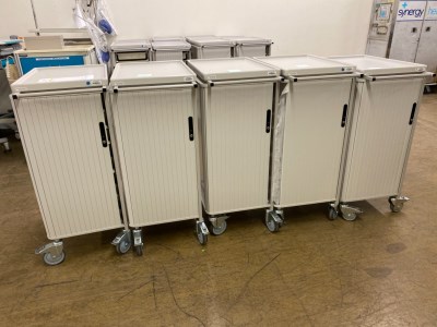 (5) Innerspace Medical Hospital Rolling Carts with Pull Out Drawers for ...