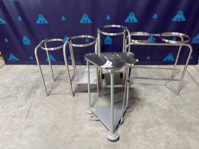 (5) Linen Holders for sale