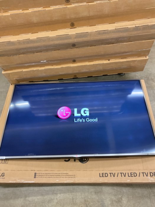 55 inch LG flat screen TV for sale