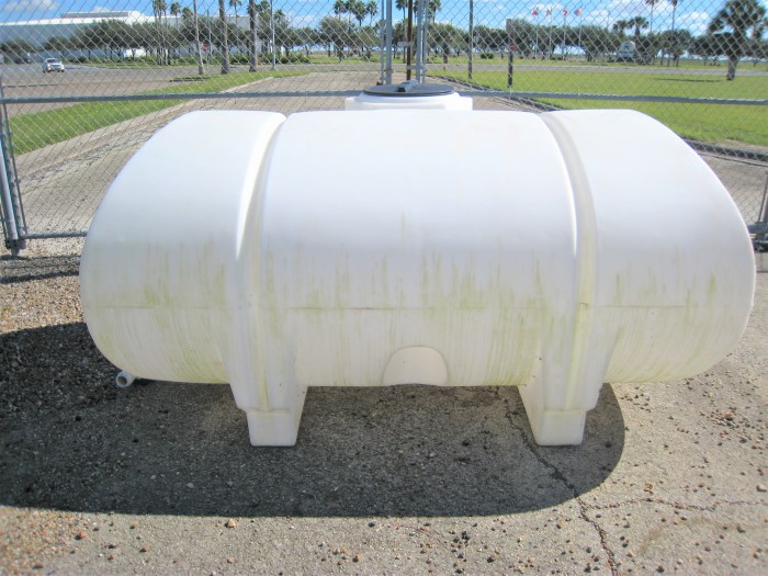 850-Gallon Horizontal Leg Liquid Storage Tank for sale