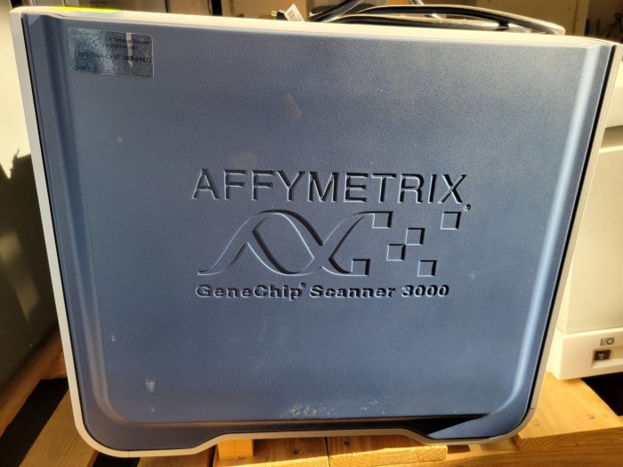 AFFYMETRIX GENECHIP 3000 SCANNER for sale