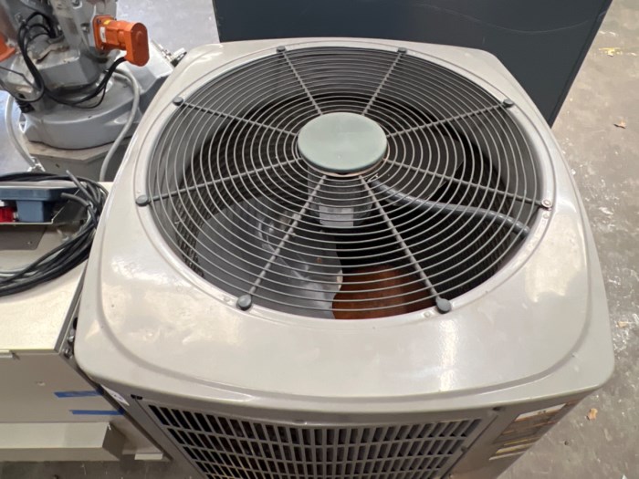 American Standard Allegiance 20 AccuLink Air Conditioning Unit for sale