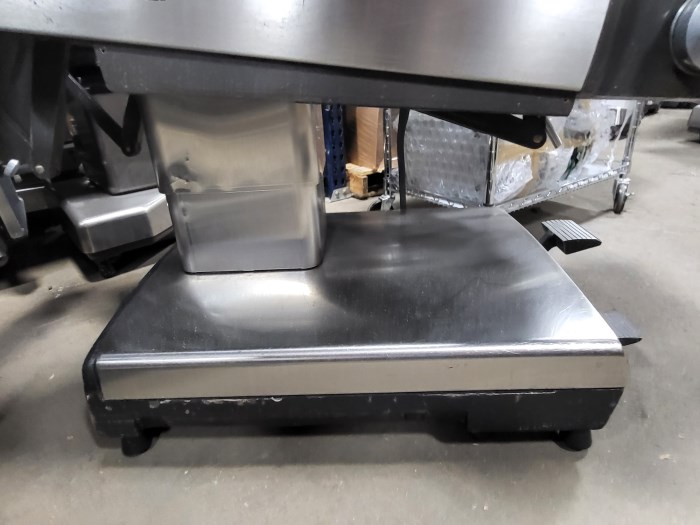 Amsco 2080 Surgical Table for sale