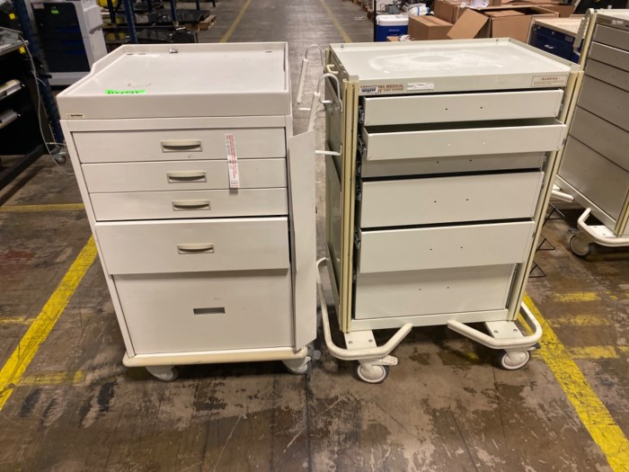 Armstrong Medical A-Smart Crash Cart & InnerSpace Crash Cart for sale