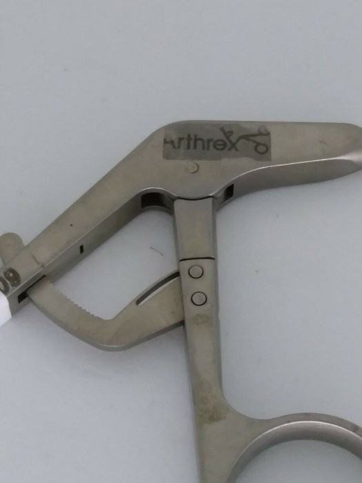 Arthrex AR-11910SR Arthroscopic, 2.75mm, 15 dg Up-Turned Shaft, Mini ...