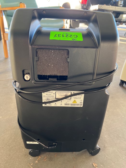 Assorted 5-liter OXYGEN CONCENTRATORS for sale