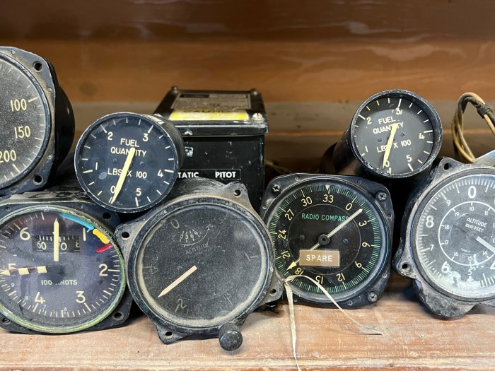 Assorted Aviation Gauges & Dials for sale