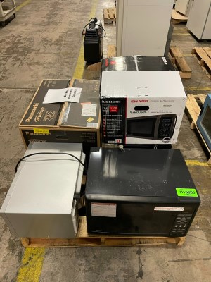 Assorted Microwaves *Lot of 5* for sale