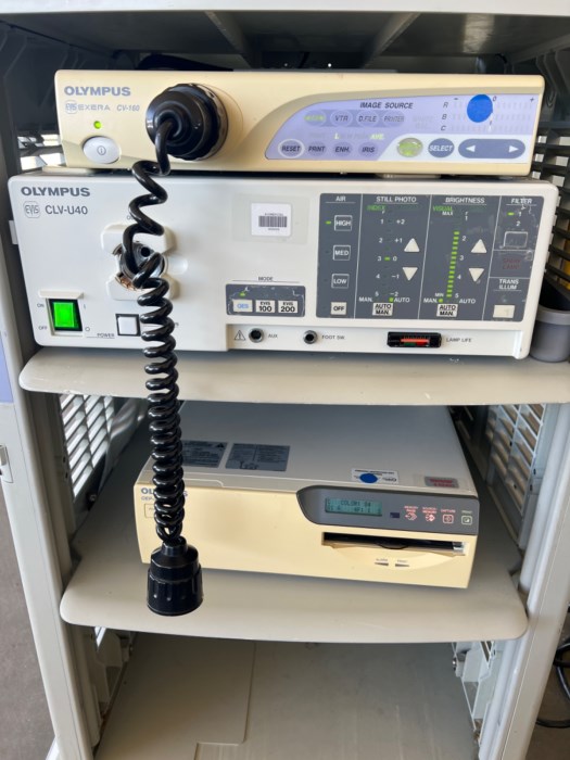 OLYMPUS WM-30 WORKSTATION With OLYMPUS OEV262H MONITOR,OLYMPUS EVIS ...