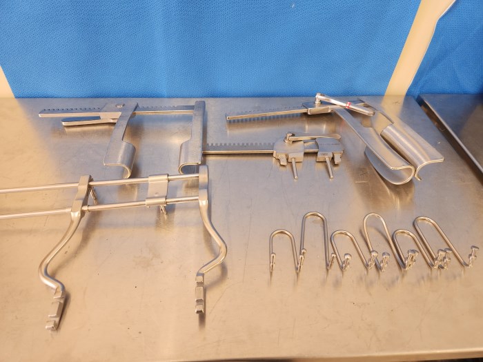 Assorted Surgical Separators for sale