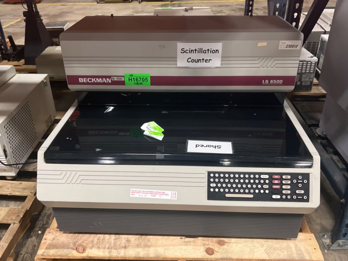 Beckman & Coulter LS 6500 Scintillation Counter for sale