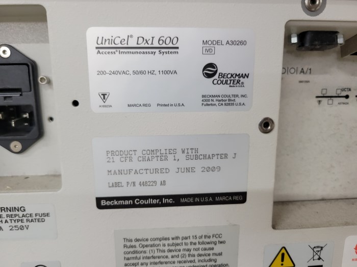 Beckman Coulter UniCel DxI 600 Access Immunoassay Analyzer for sale
