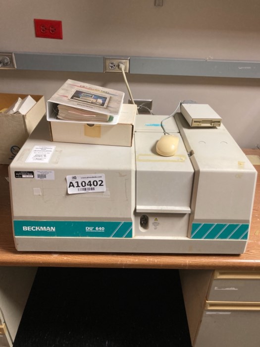 Beckman DU Spectrophotometer (B3-2.046) for sale