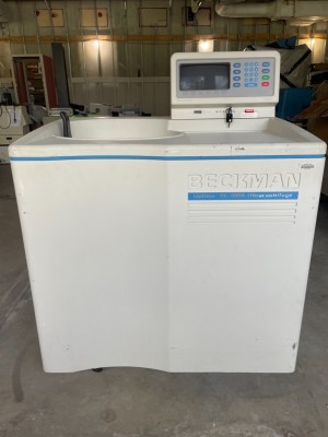 Beckman Optima XL-100K Ultracentrifuge for sale