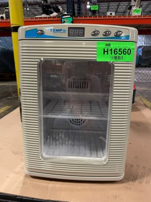 Benchmark MyTEMP Mini Digital Incubator *Powered on at time of auction ...