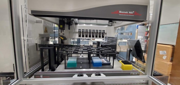 Biomek NX P Automated Workstationwith Span-8 With Gripper & Cytomat™ 2 ...