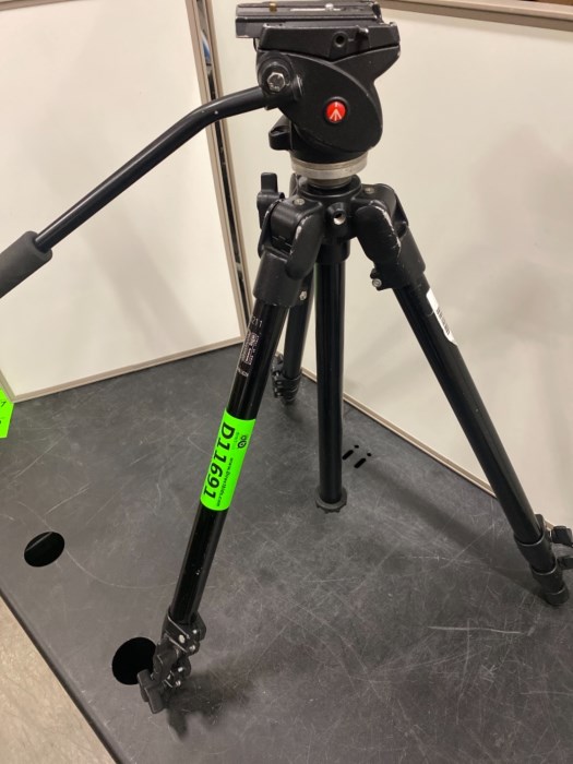 Bogey Manfrotto 144B/JG28 Tripod from Italy for sale