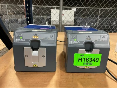 Brady BSP31 Label Attachment System *Lot of 2* *Powered on at time of ...