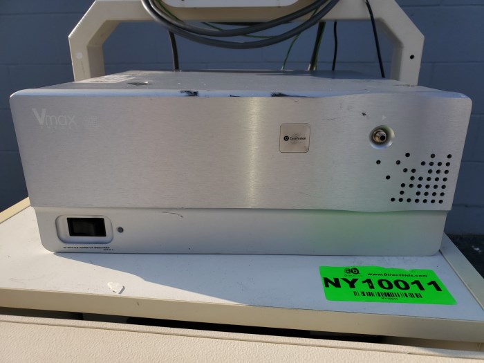 Carefusion Analyzer Assembly Vmax Encore 22 with Rolling stand and ...