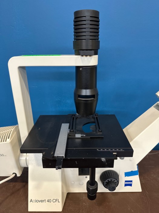 Carl Zeiss Axiovert 40 CFL Microscope for sale
