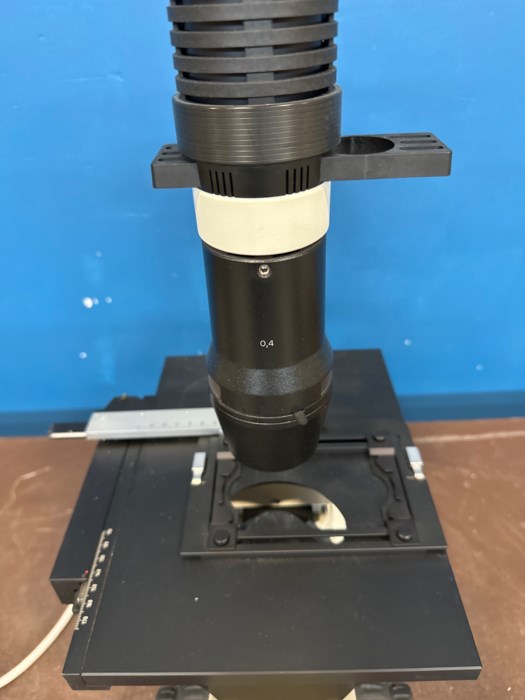 Carl Zeiss Axiovert 40 CFL Microscope for sale