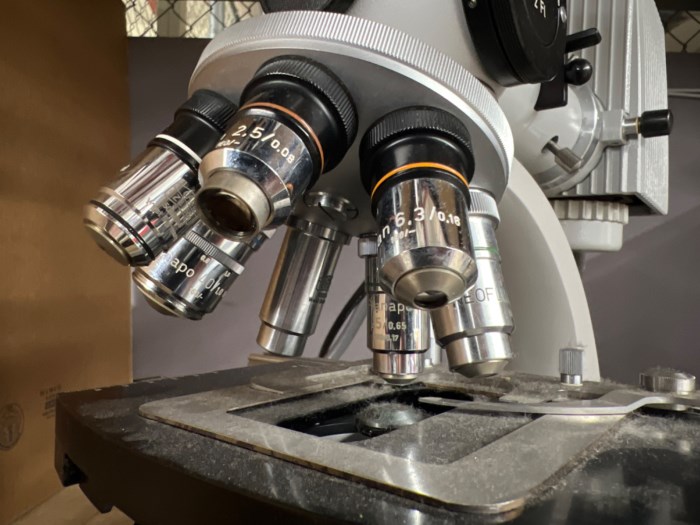 Carl Zeiss Microscope w/ Assorted Attachments & Base for sale