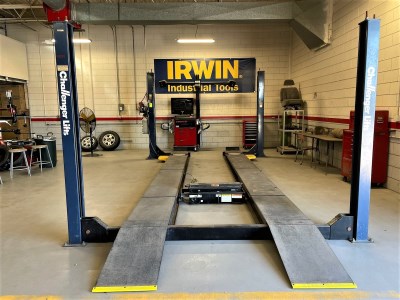 Challenger 40XAO 4-Post Open Front Alignment Car Lift for sale