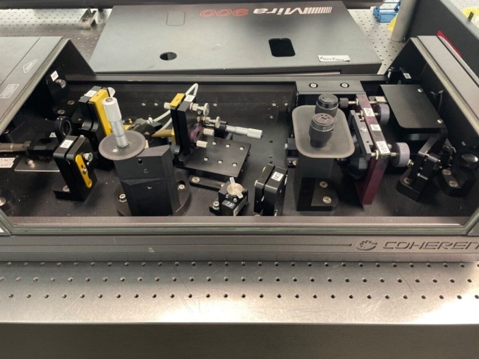 Coherent Mira 900 Laser System w/ Controller Fieldmate PC Manual ...