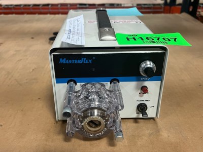 Cole Parmer Model: 7520-25 Peristaltic Pump w/ MasterFlex Pump Head Model: 7015-21 for sale