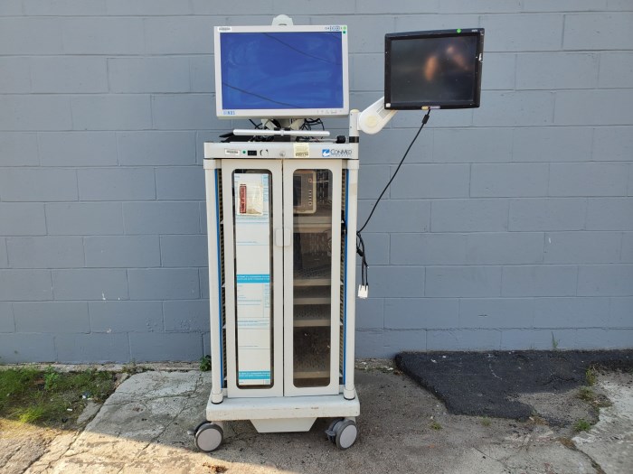 Conmed Linvitec Cart Including Smith & Nephew 660HD Image Management ...