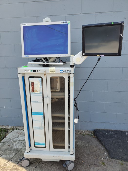 Conmed Linvitec Cart Including Smith & Nephew 660HD Image Management ...