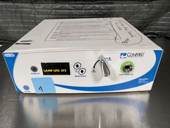 Conmed LS7700 Light Source for sale