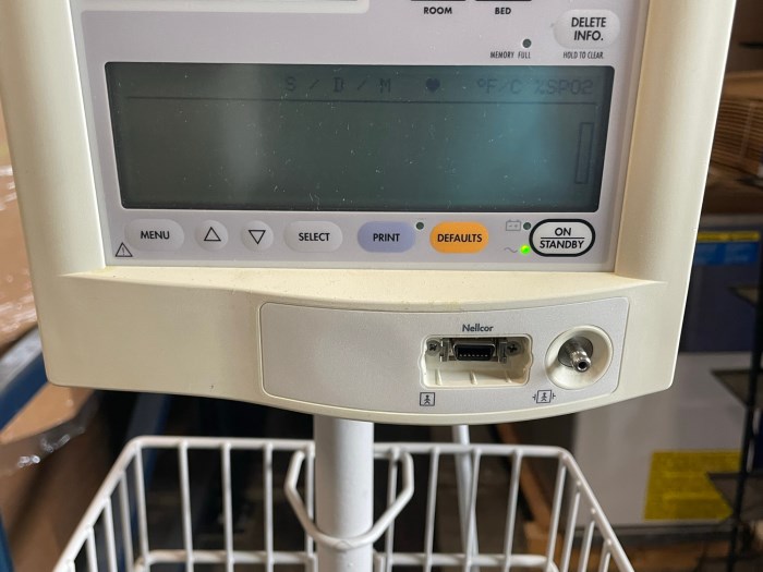 Datascope Accutorr Plus Rolling Vital Signs Monitor for sale