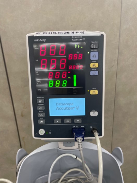 Datascope Accutorr V Vitals for sale