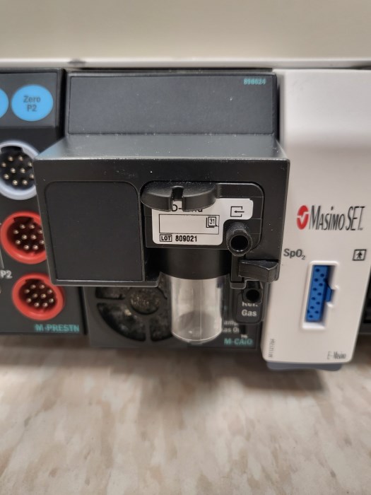 Datex Ohmeda F-CU8 Module Frame including Modules for Anesthesia ...