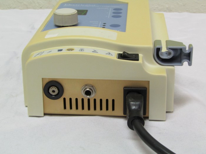 Delasco Electricator Electrosurgical Generator Model 26000 W/ 3 ...