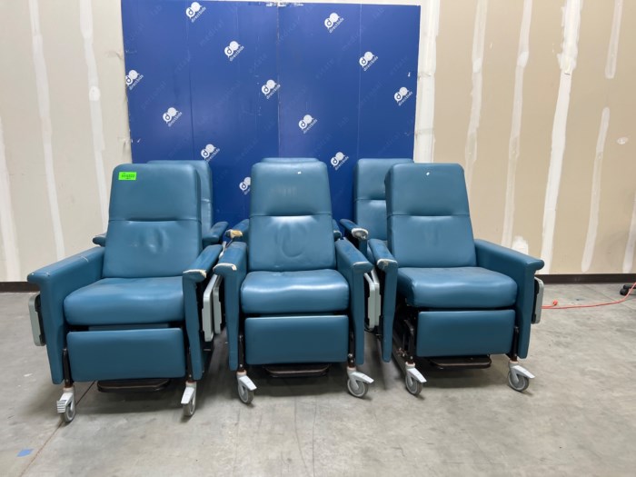 Dialysis Recliners for sale