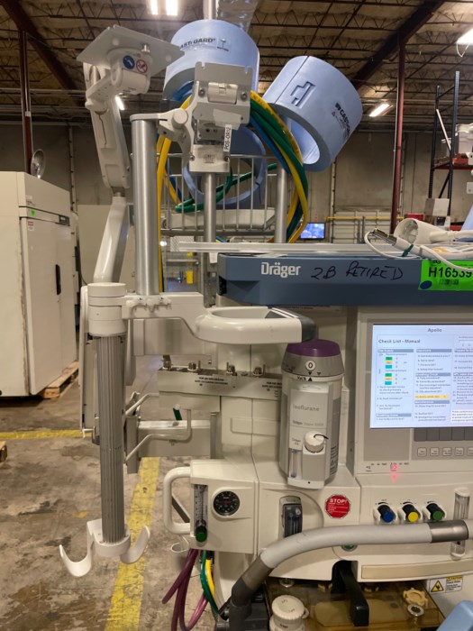 Drager Apollo Anesthesia Machine With CastrGard Accessories *Powers on ...