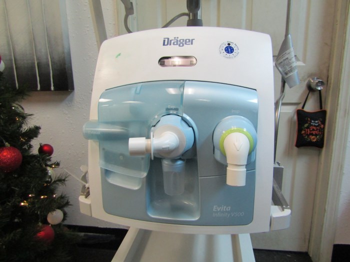 Drager Evita Infinity V500 Ventilator with monitor Infinity C500 for sale