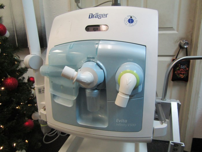 Drager Evita Infinity V500 Ventilator with monitor Infinity C500 for sale