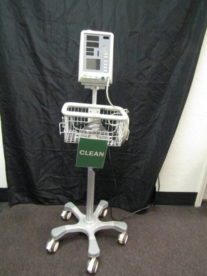 Edan M3A Vital Signs Monitors With Rolling Stand for sale